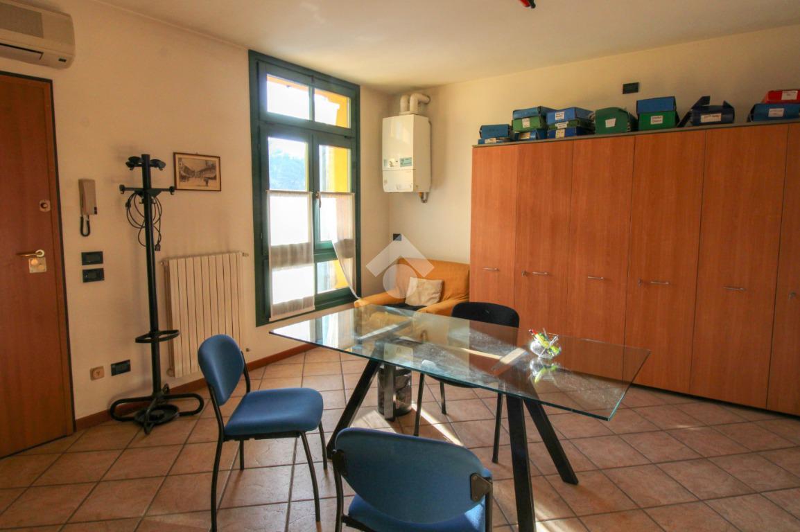 Ufficio in vendita a Cazzago San Martino