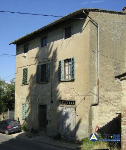 Palazzina commerciale in vendita a Certaldo