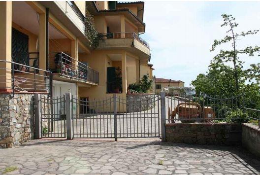 Appartamento in vendita a Reggello