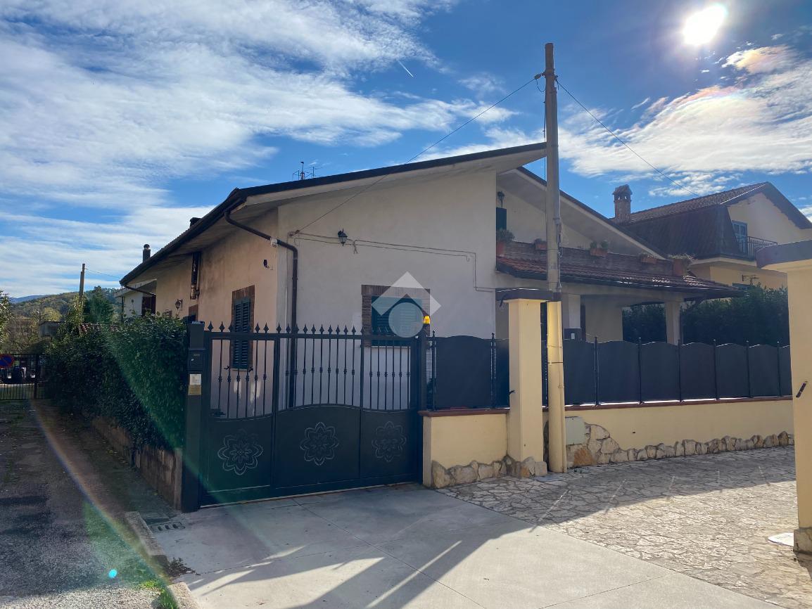 Casa indipendente in vendita a Sora