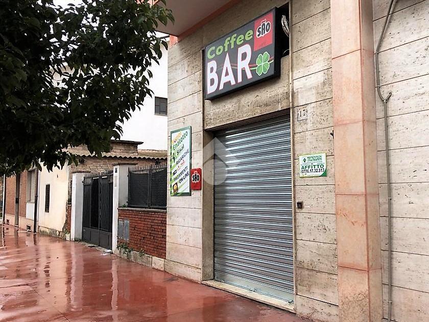 Negozio in affitto a Sora