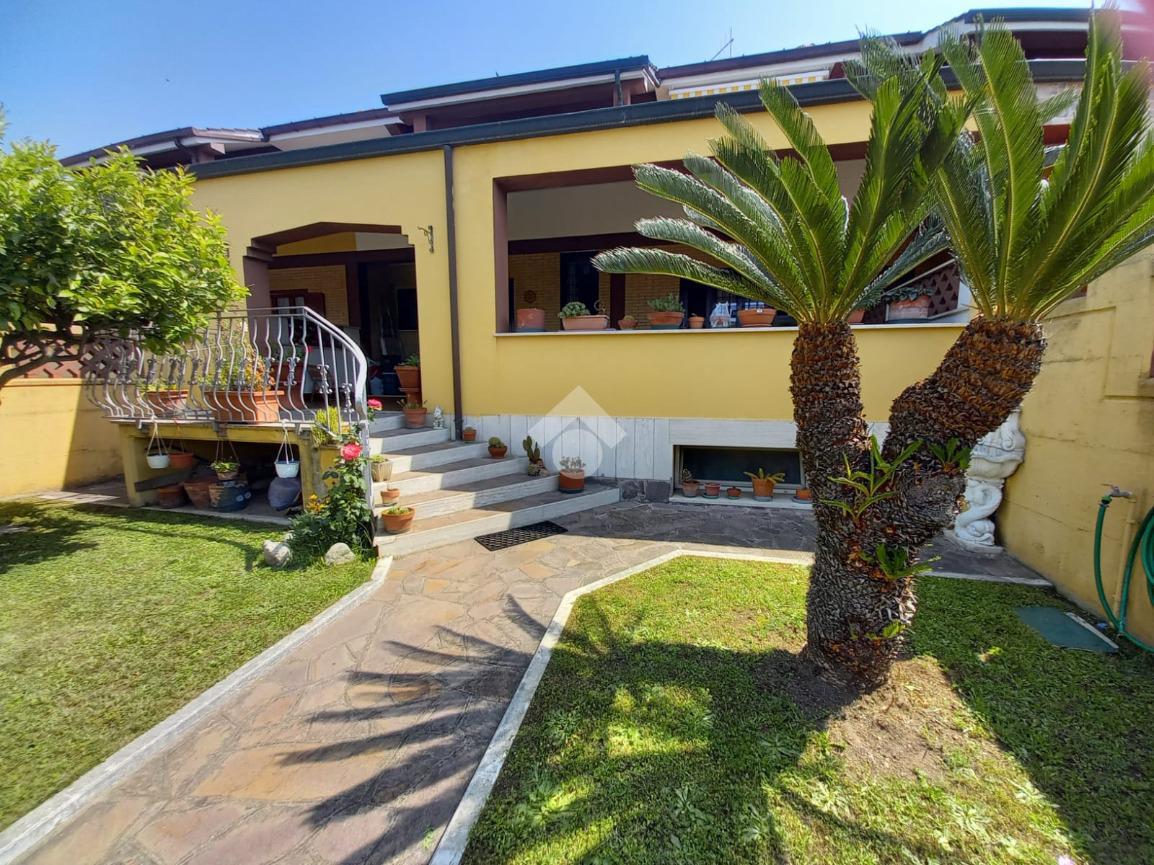 Villa a schiera in vendita a Ardea