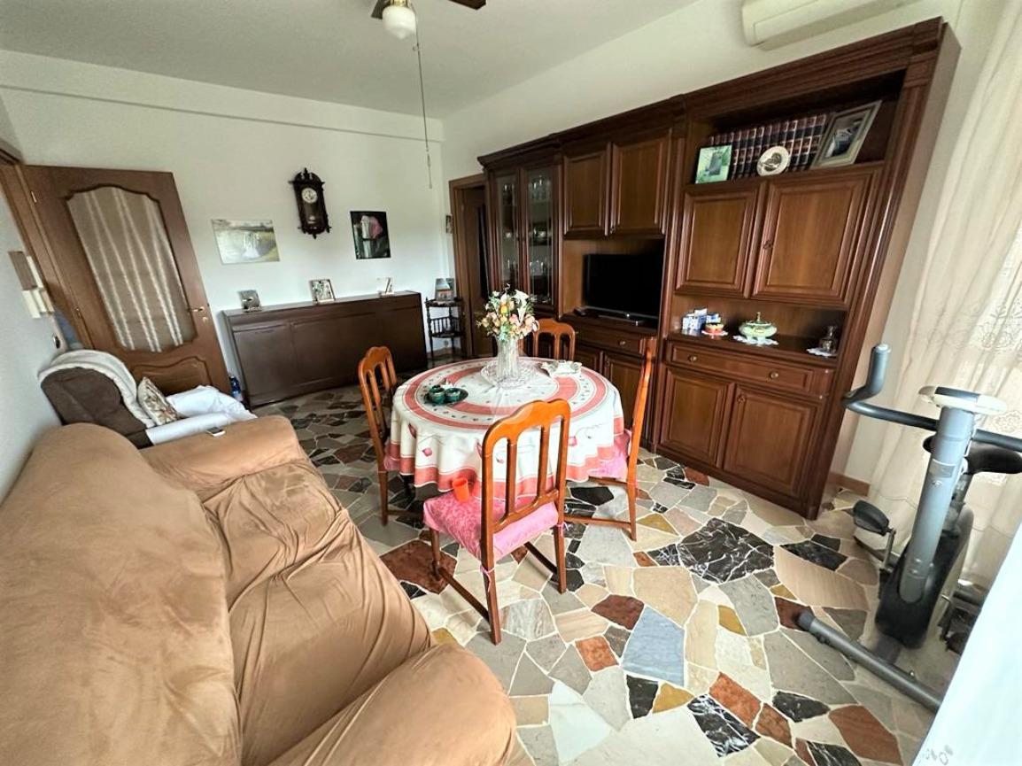 Appartamento in vendita a Garbagnate Milanese