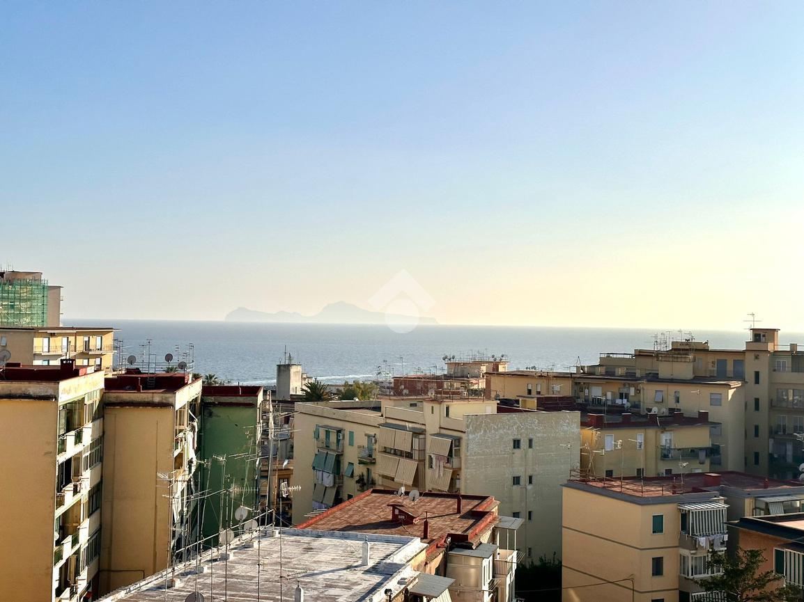 Appartamento in vendita a Torre Del Greco