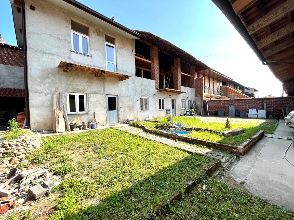 Casa indipendente in vendita a Caluso