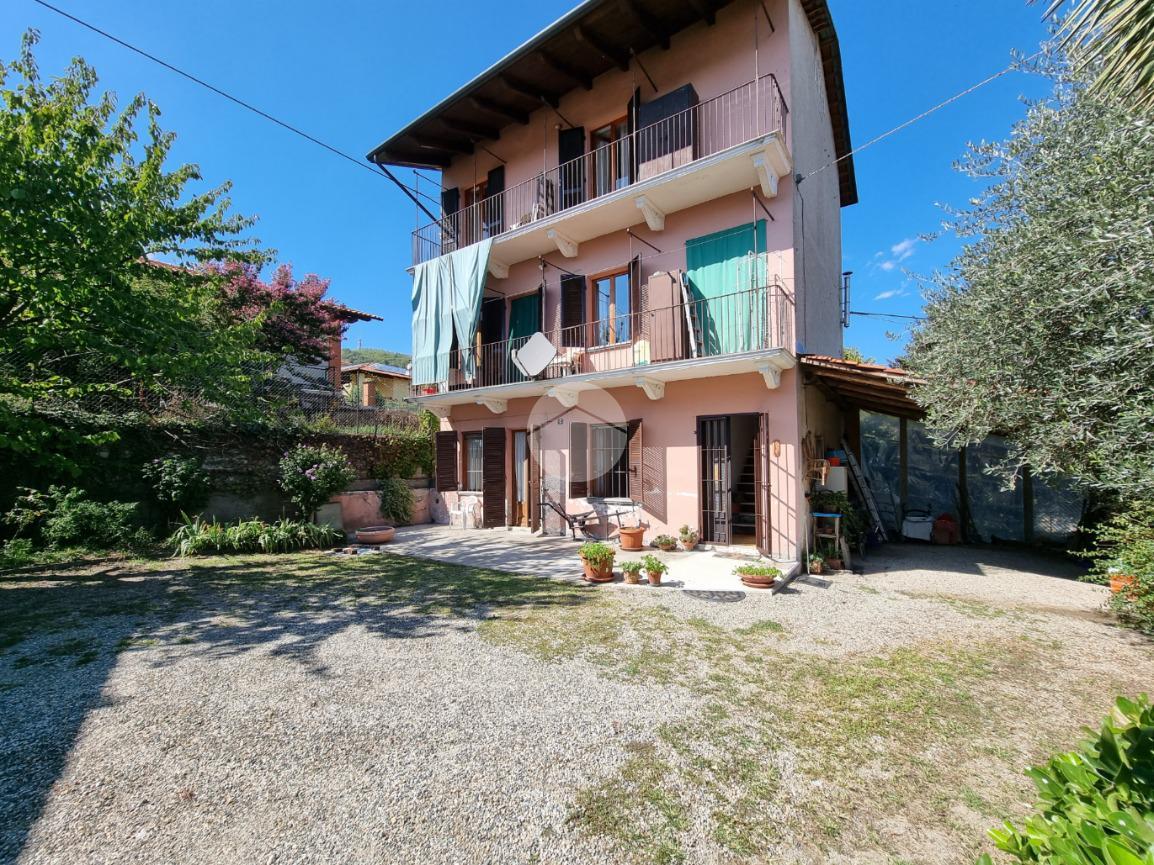 Casa indipendente in vendita a Candia Canavese