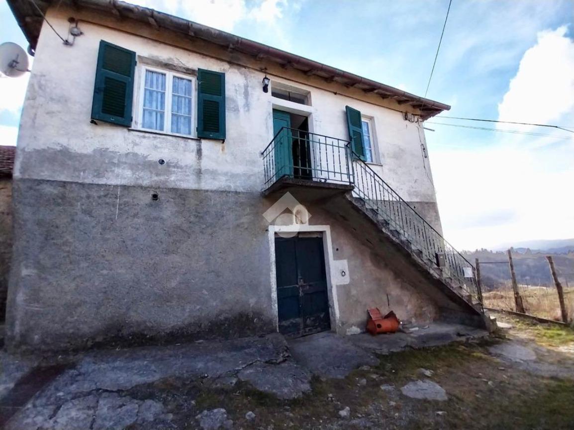 Appartamento in vendita a Crocefieschi