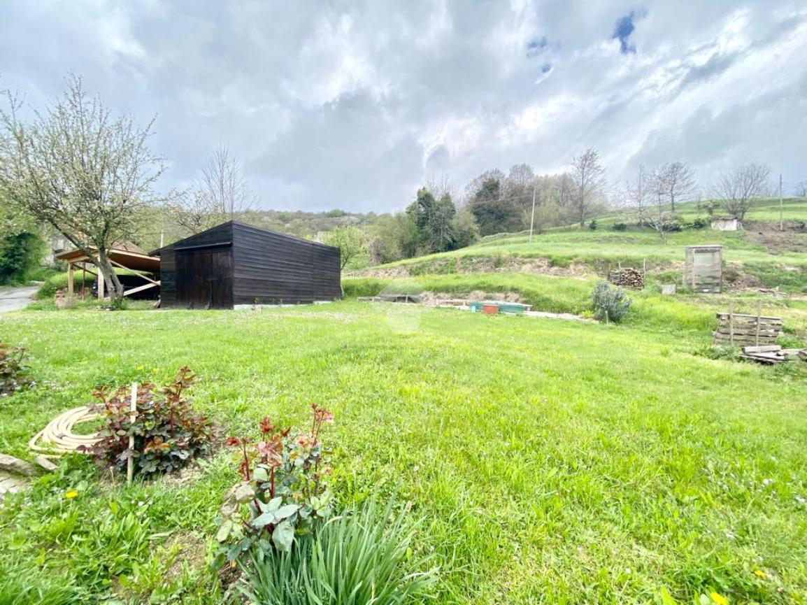 Rustico in vendita a Savignone