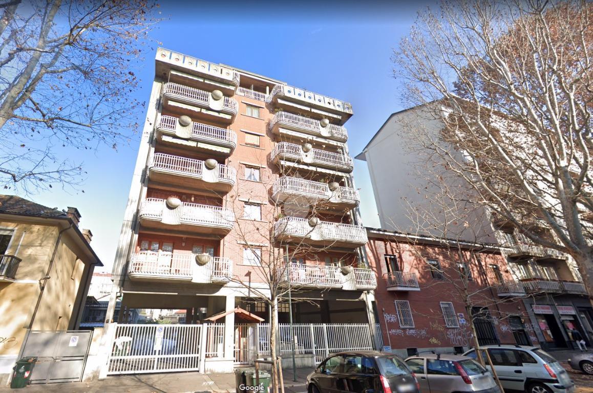 Box in vendita a Torino