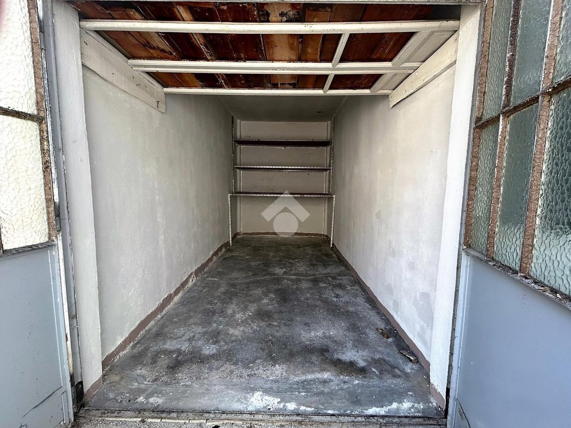 Box in vendita a Torino