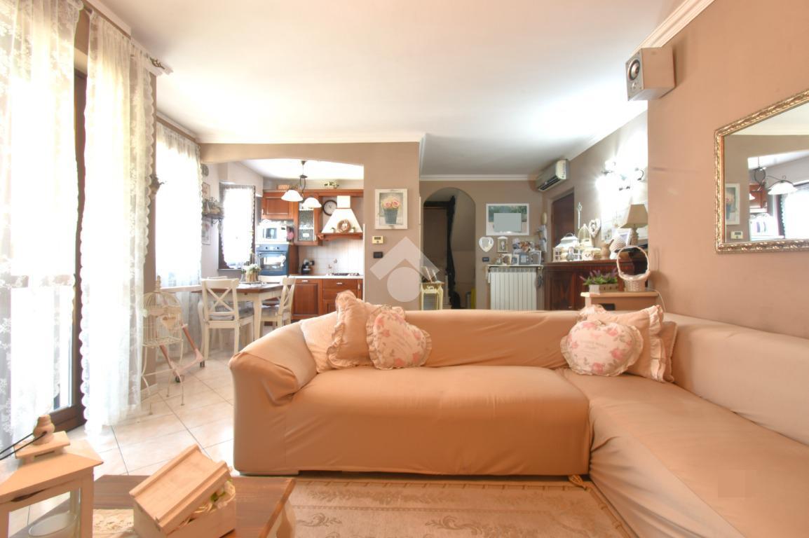 Appartamento in vendita a La Loggia