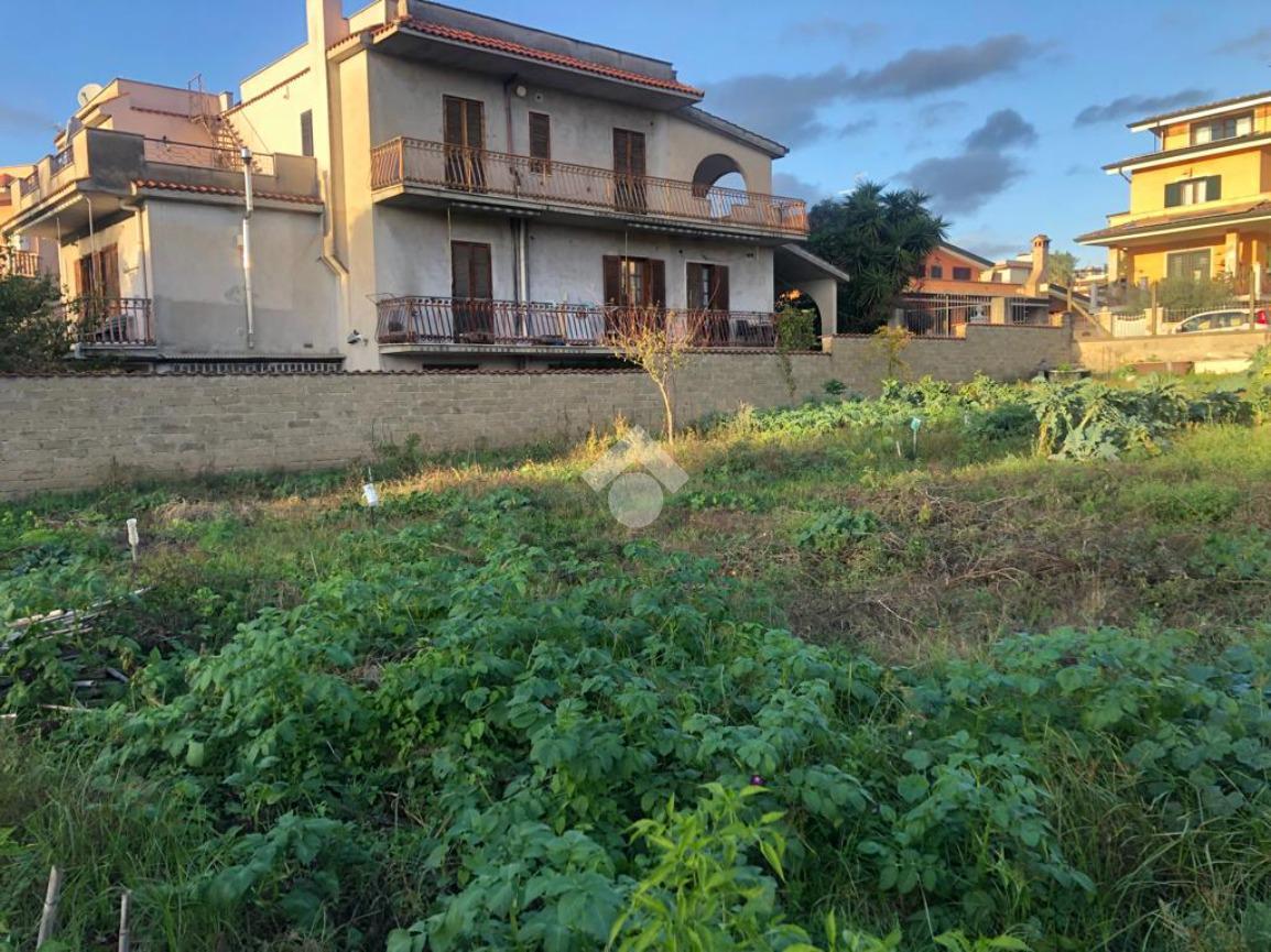 Terreno edificabile in vendita a Roma