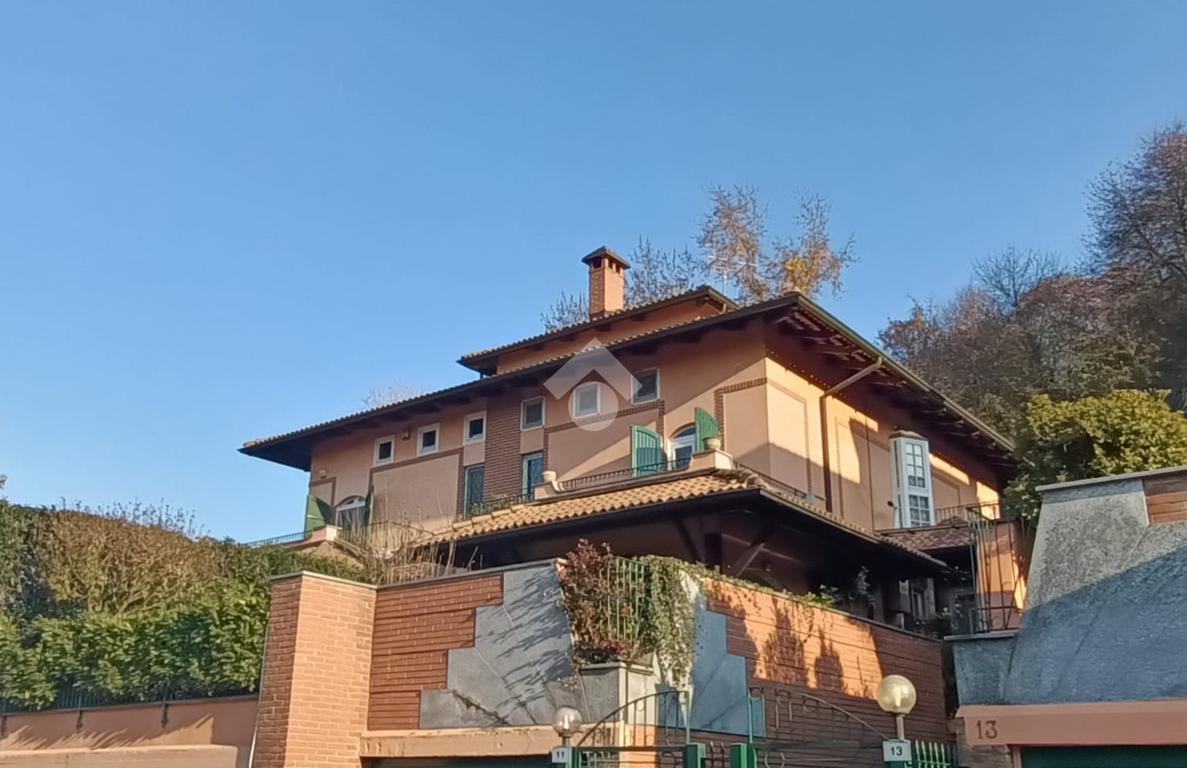 Villa in vendita a Castiglione Torinese