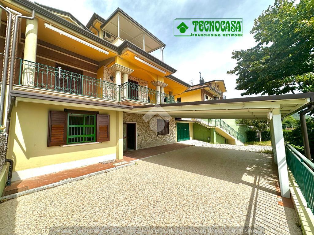 Villa in vendita a Mercogliano
