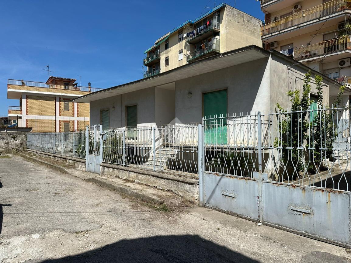 Villa in vendita a Giugliano In Campania