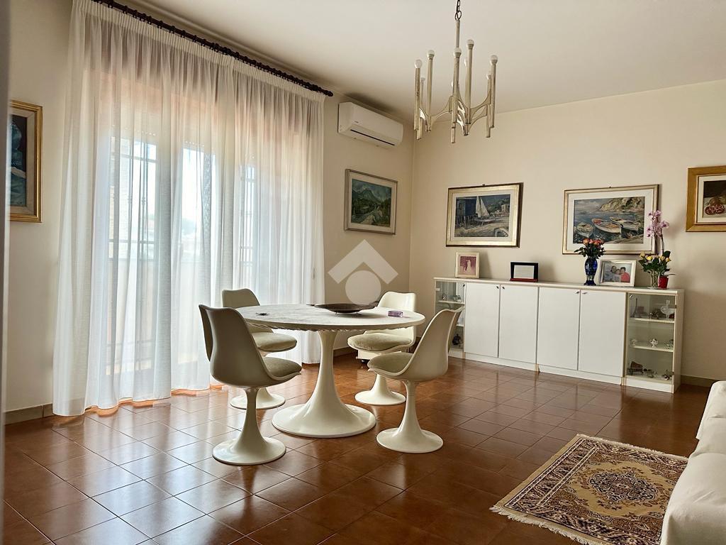 Villa a schiera in vendita a Giugliano In Campania