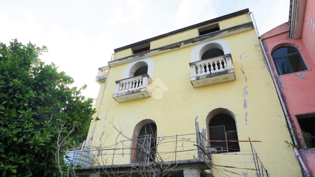 Casa indipendente in vendita a Montecorvino Pugliano