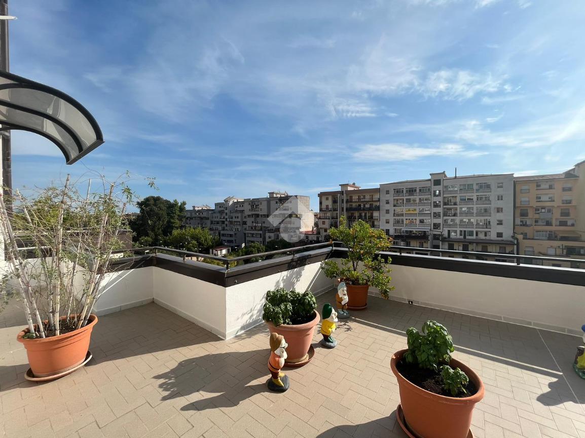 Appartamento in vendita a Salerno