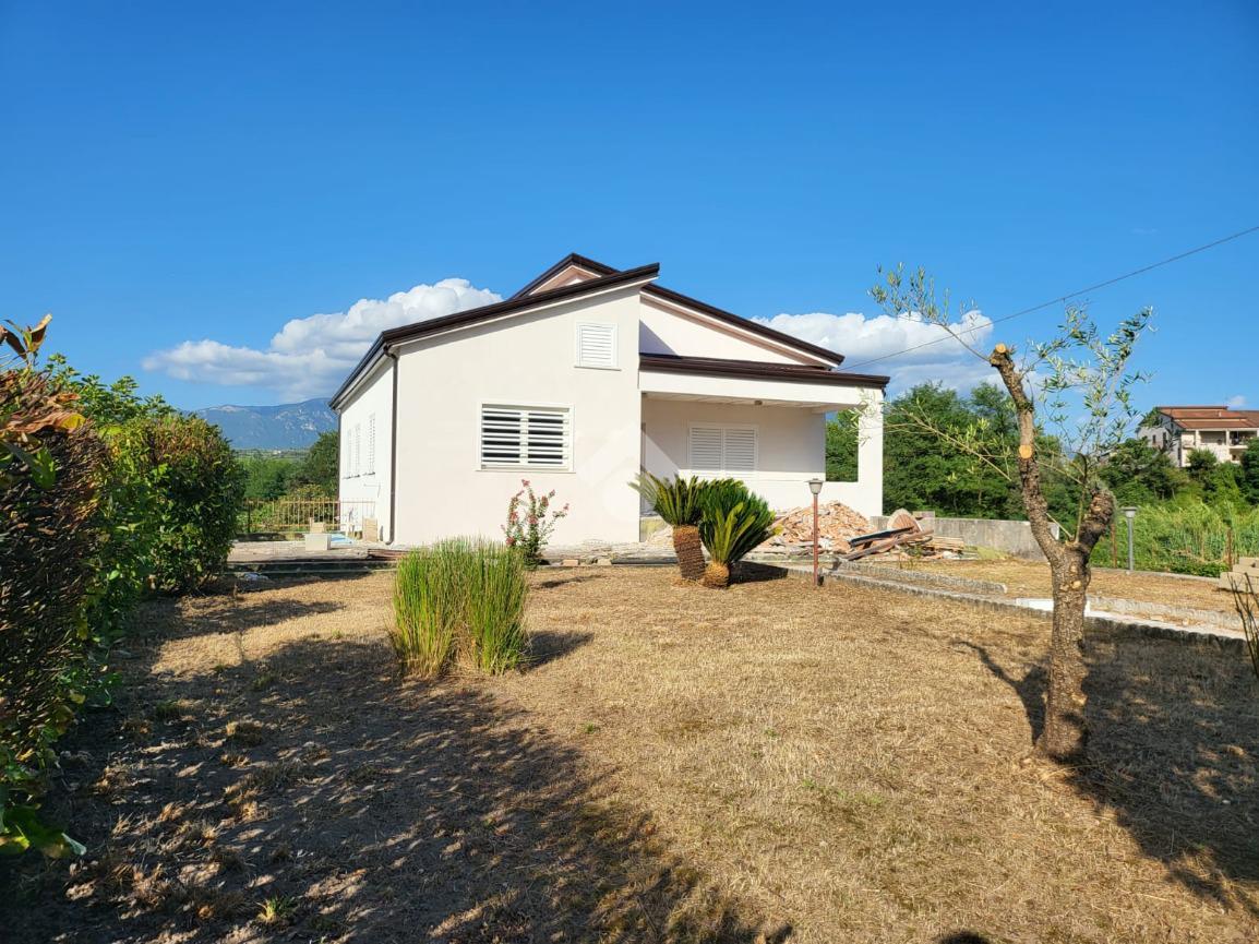 Villa in vendita a Sant'Agata De' Goti
