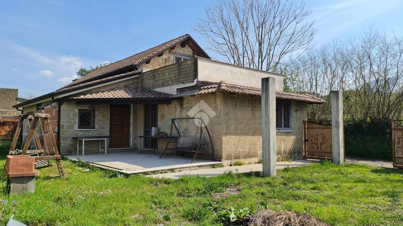 Villa in vendita a Sant'Agata De' Goti