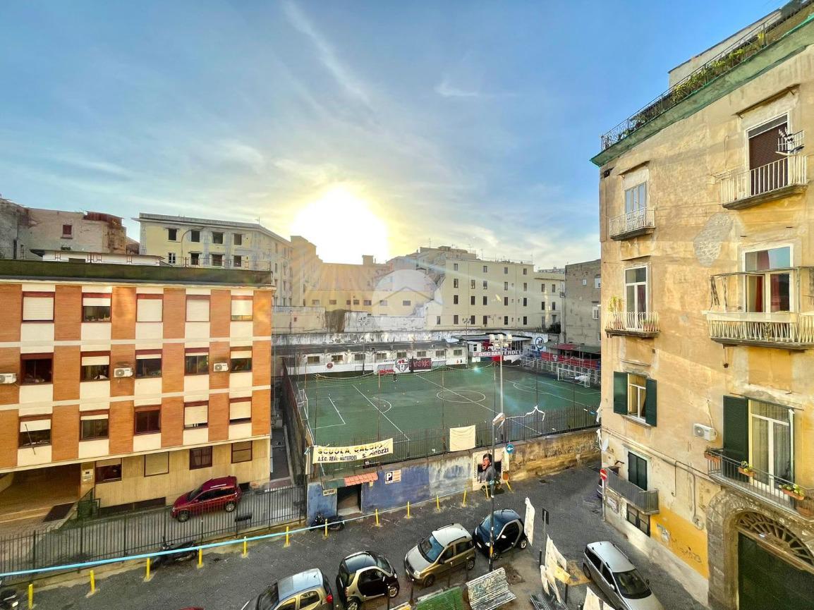 Appartamento in vendita a Napoli