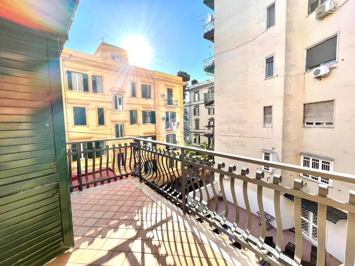 Appartamento in vendita a Napoli