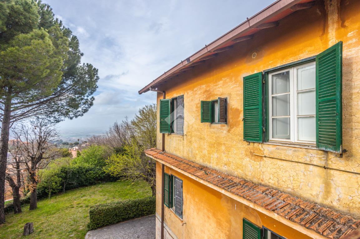 Villa in vendita a Monte Porzio Catone