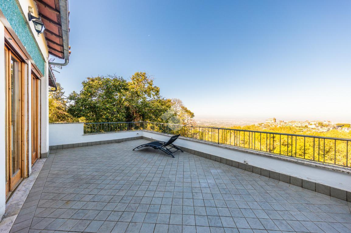 Villa in vendita a Monte Porzio Catone