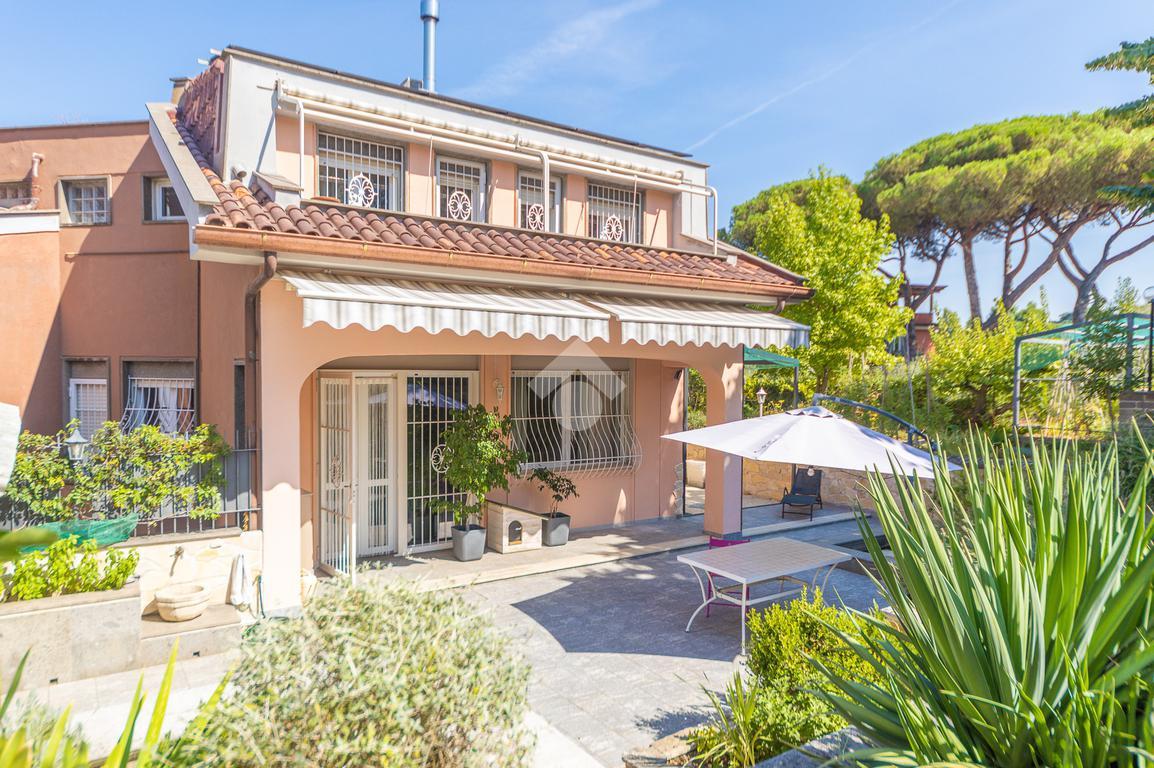 Villa in vendita a Frascati