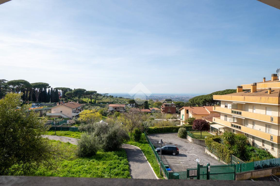 Appartamento in vendita a Grottaferrata