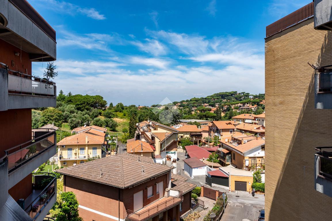 Appartamento in vendita a Grottaferrata