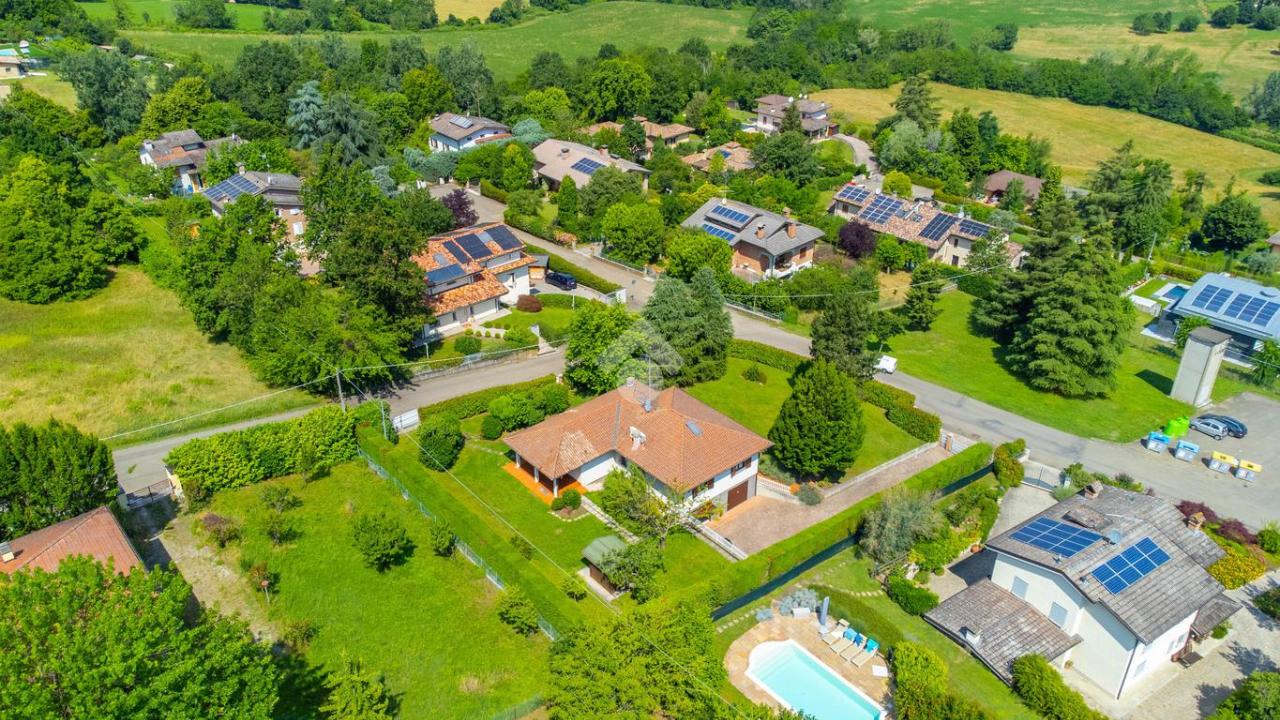 Villa in vendita a Albinea