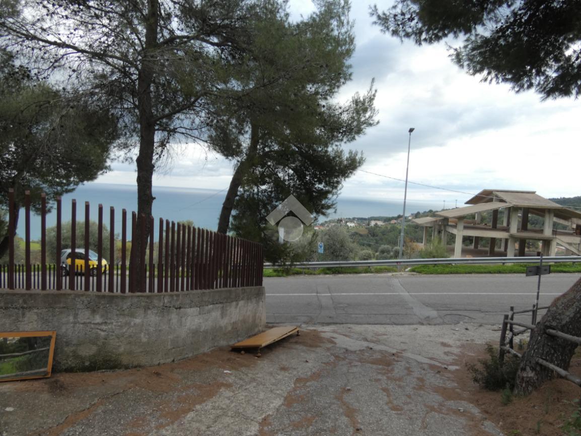 Appartamento in vendita a Montegiordano