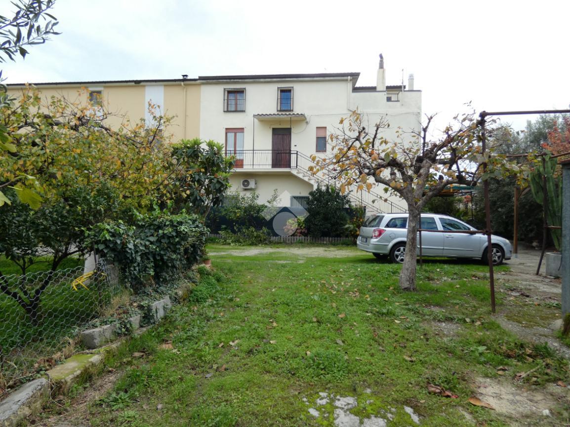 Appartamento in vendita a Rocca Imperiale