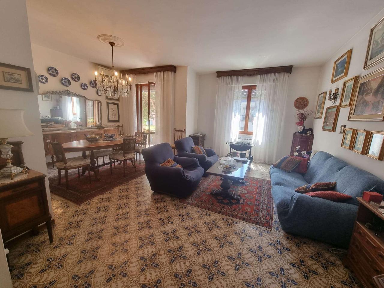 Appartamento in vendita a Sarzana