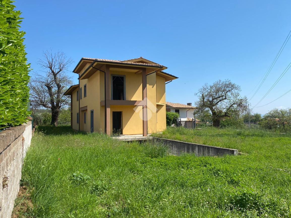 Villa in vendita a Carbognano