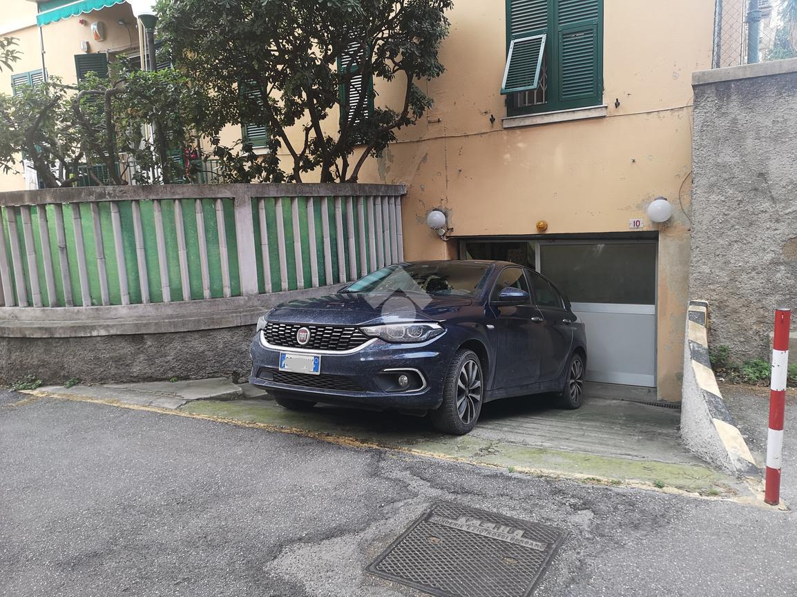 Box in vendita a Genova