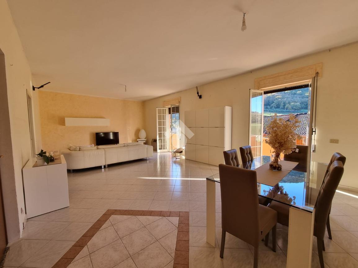 Appartamento in vendita a Colleferro