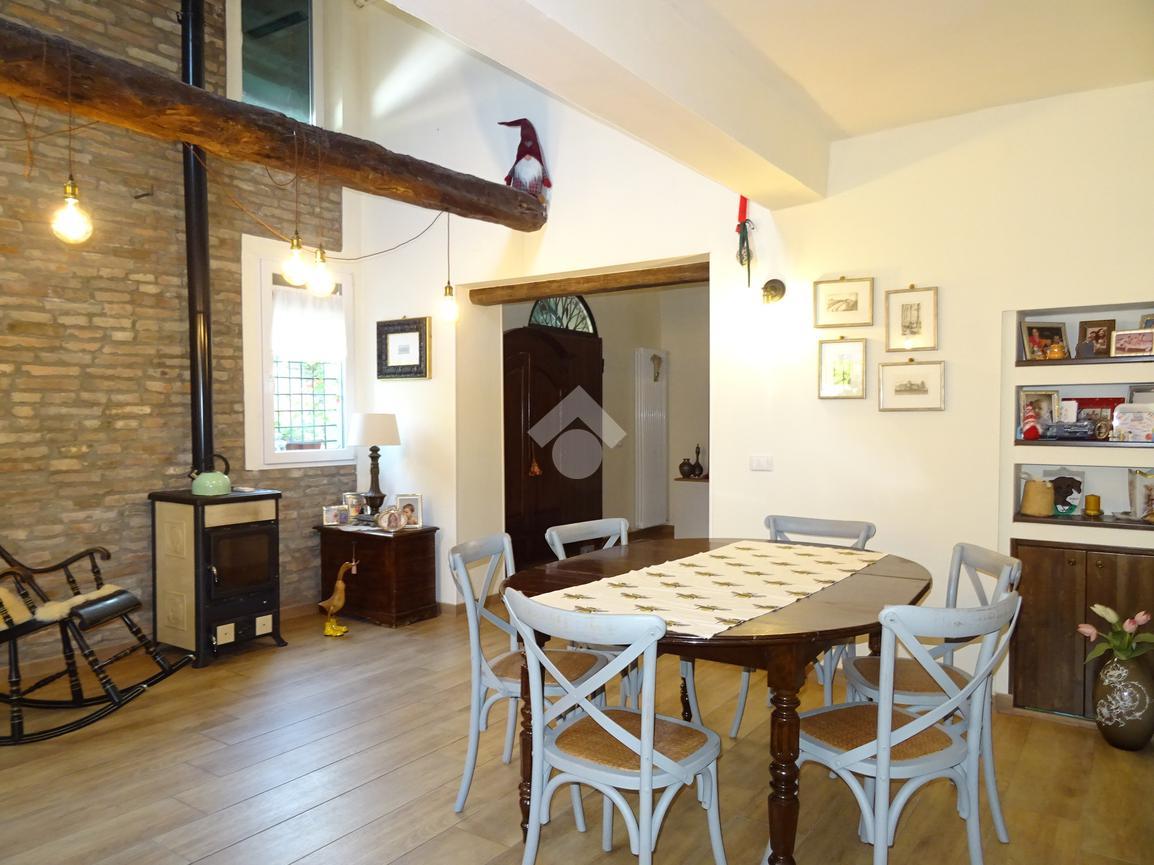 Casa indipendente in vendita a Ferrara