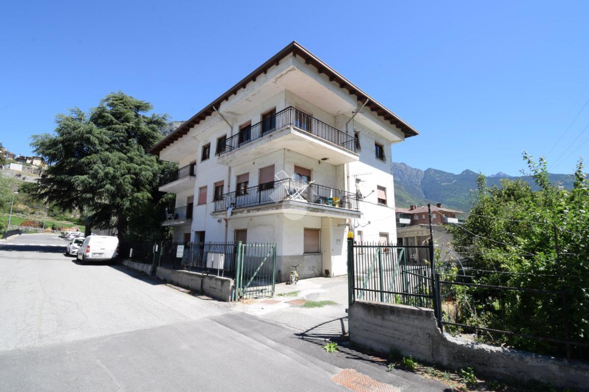 Appartamento in vendita a Chatillon