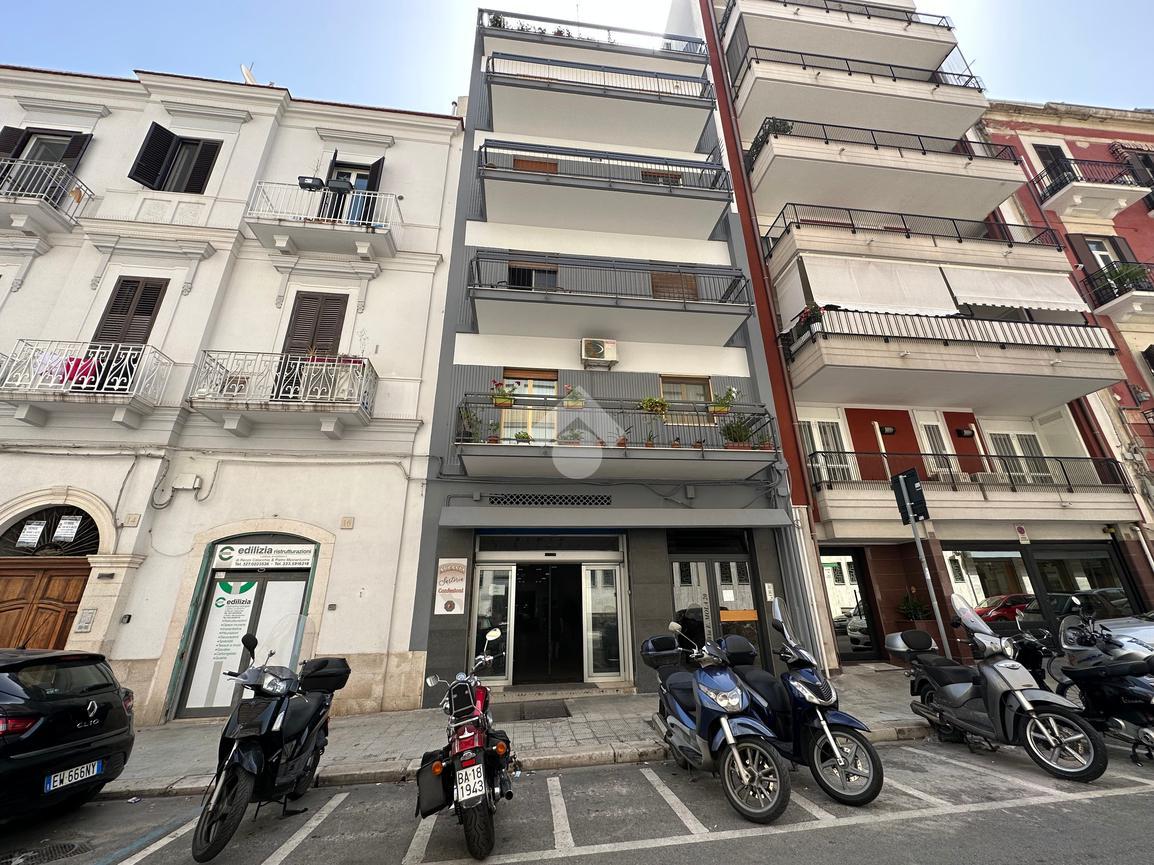 Negozio in vendita a Bari