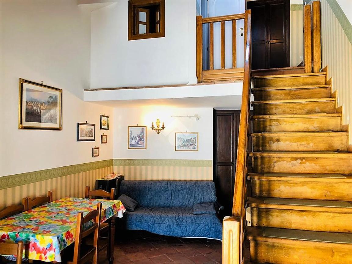 Appartamento in vendita a Valentano