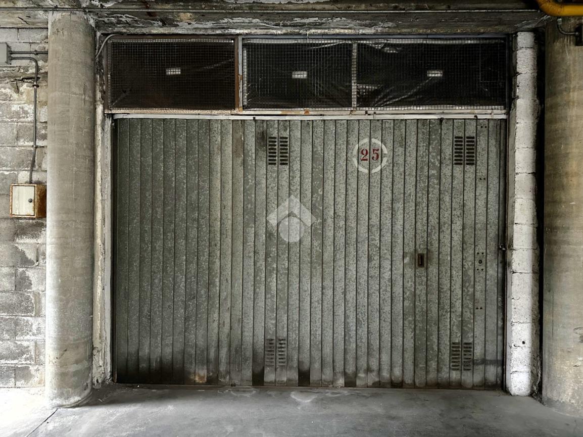 Box in vendita a Torino