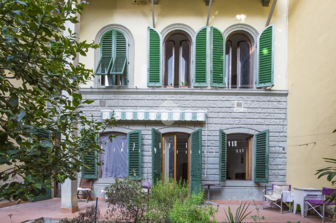 Appartamento in vendita a Firenze