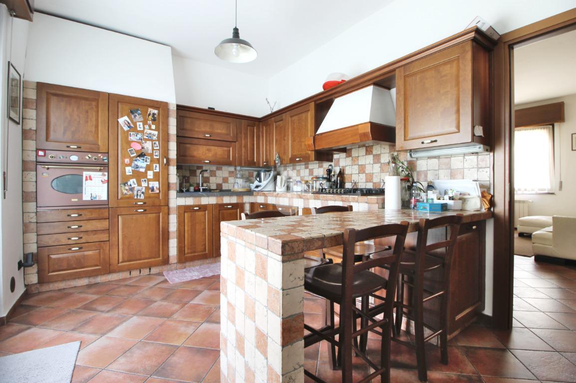 Casa indipendente in vendita a Mariano Comense