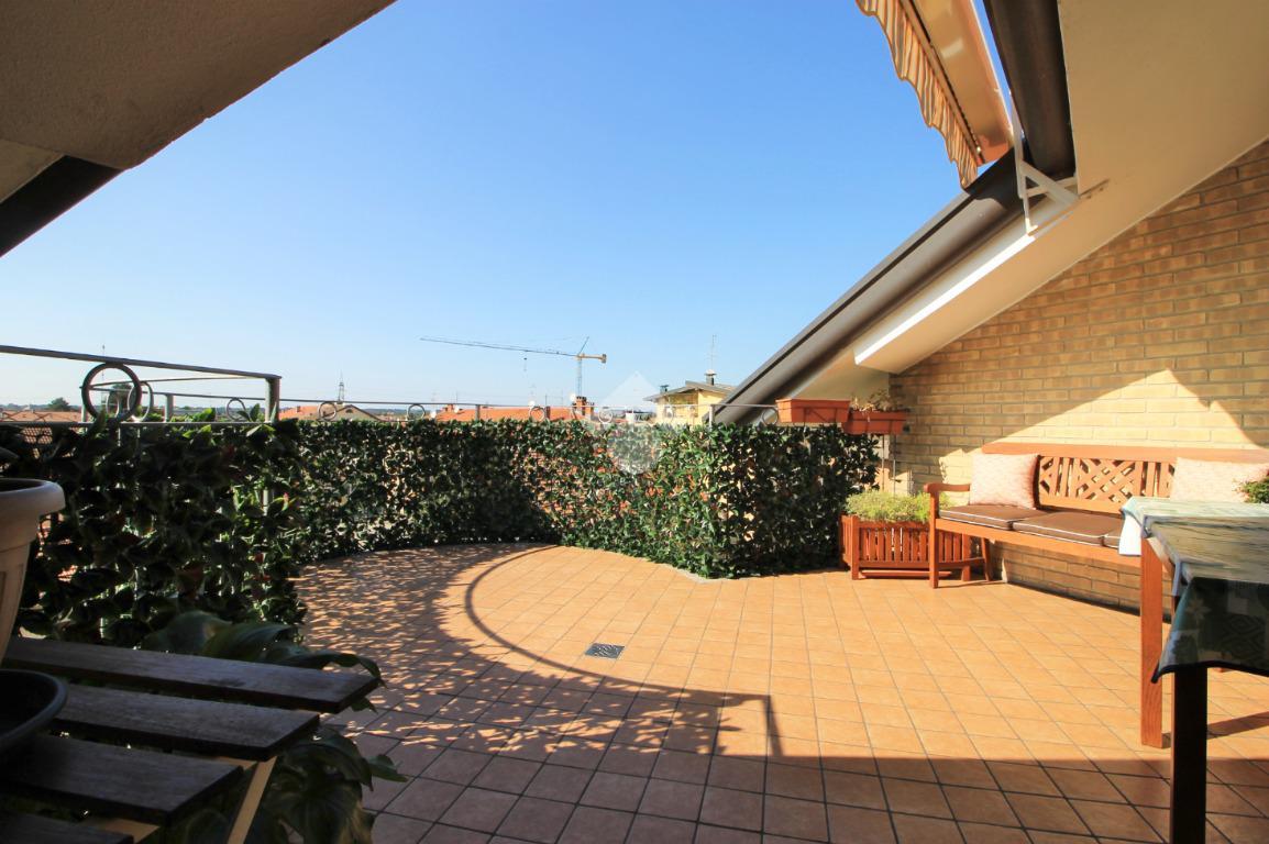 Appartamento in vendita a Mariano Comense