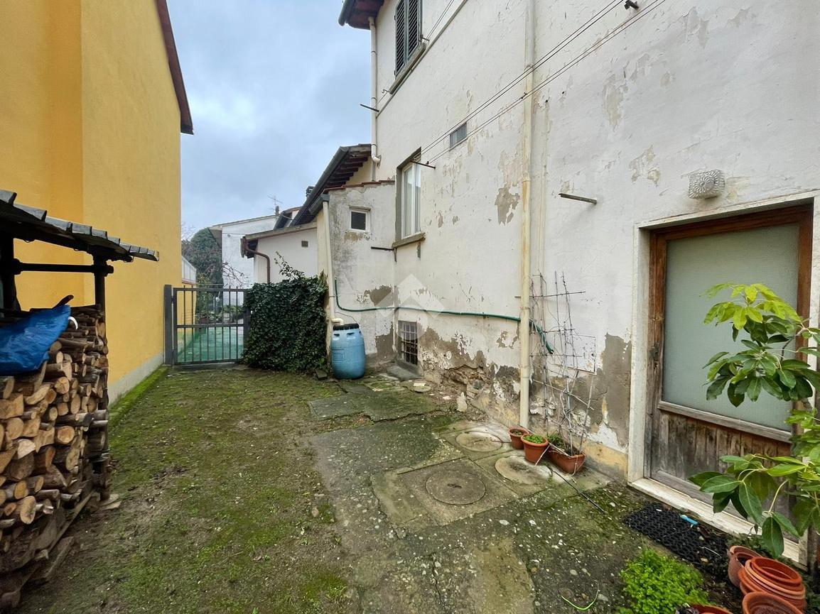 Appartamento in vendita a Lastra A Signa