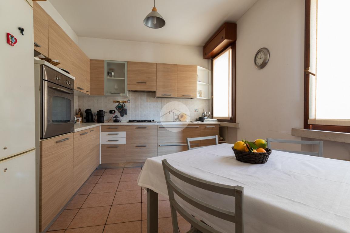 Appartamento in vendita a Bussolengo