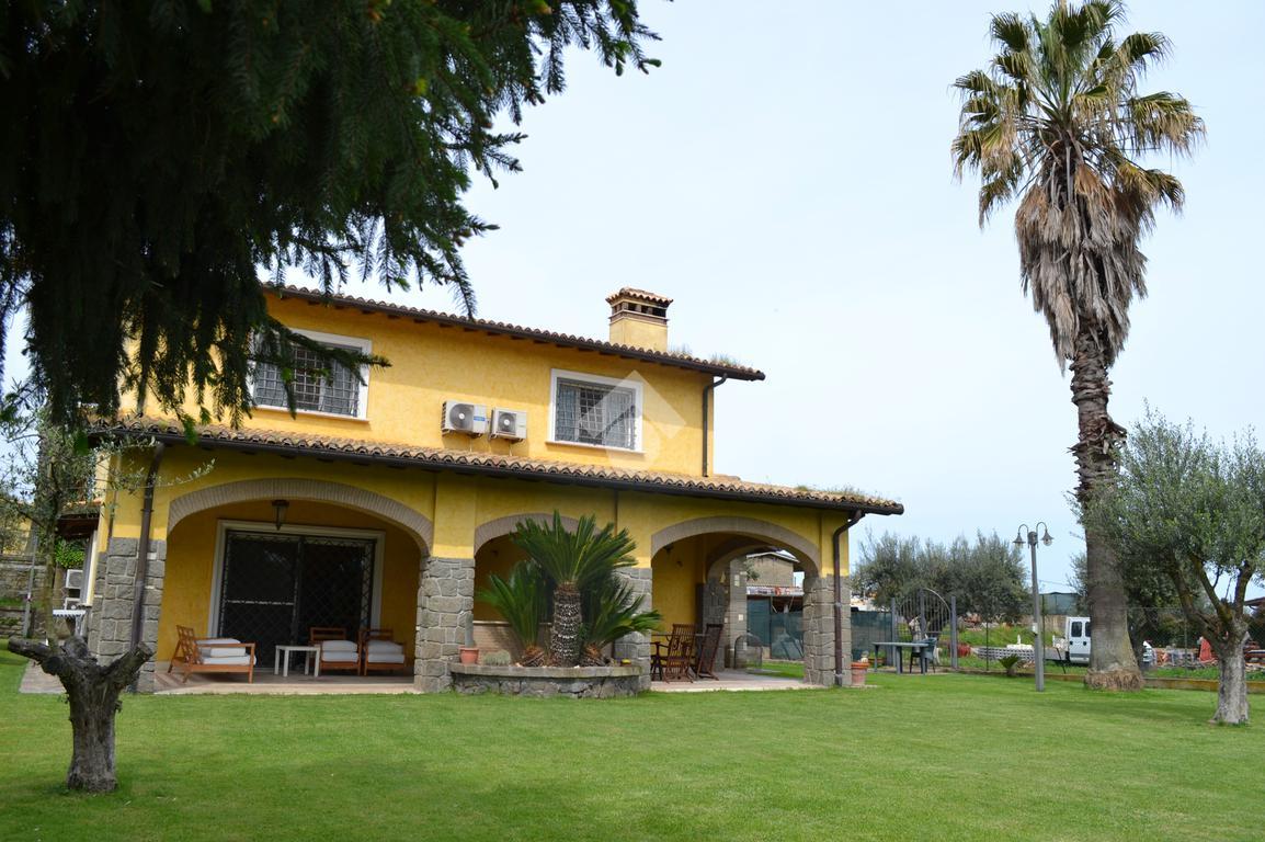 Villa in vendita a Zagarolo