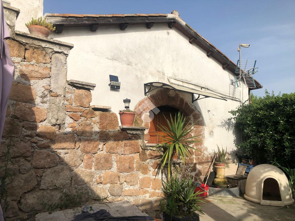 Rustico in vendita a Zagarolo
